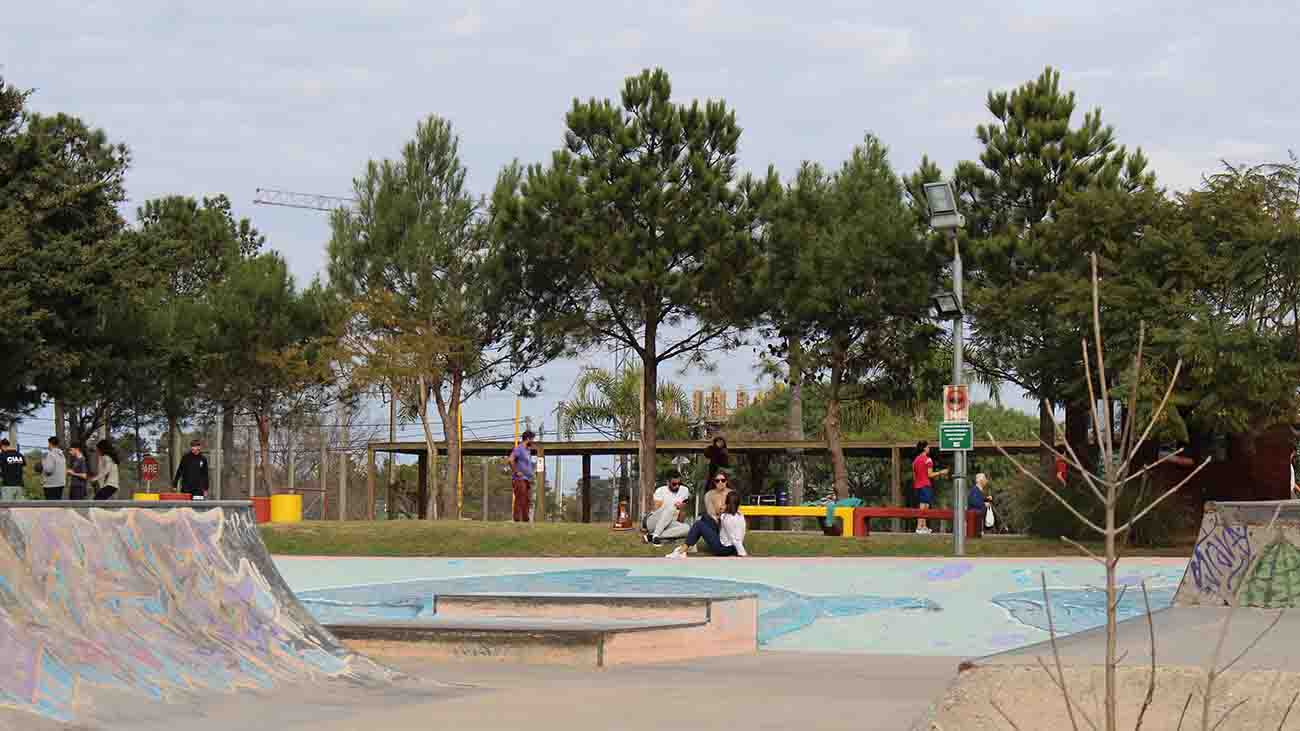 Juventud ofrece una amplia propuesta deportiva en Parque La Loma - RBC ...