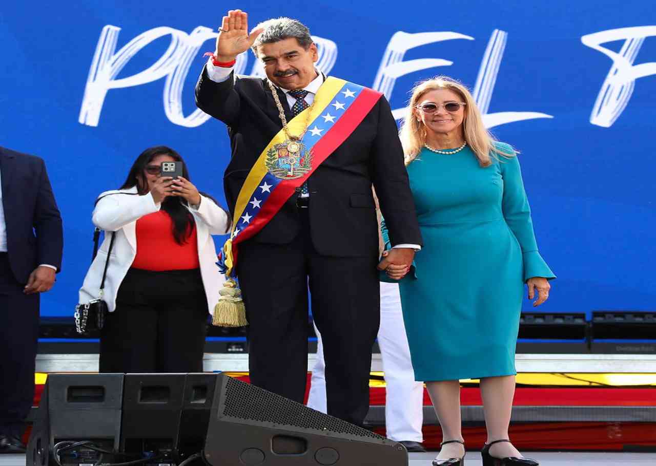 G7 denuncia "falta de legitimidad" en investidura de Maduro - RBC 1210 AM